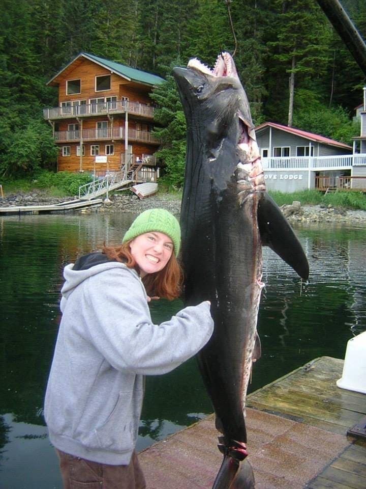 FISHING FOR SALMON SHARKS IN SOUTHEAST ALASKA - Elfin Cove Resort